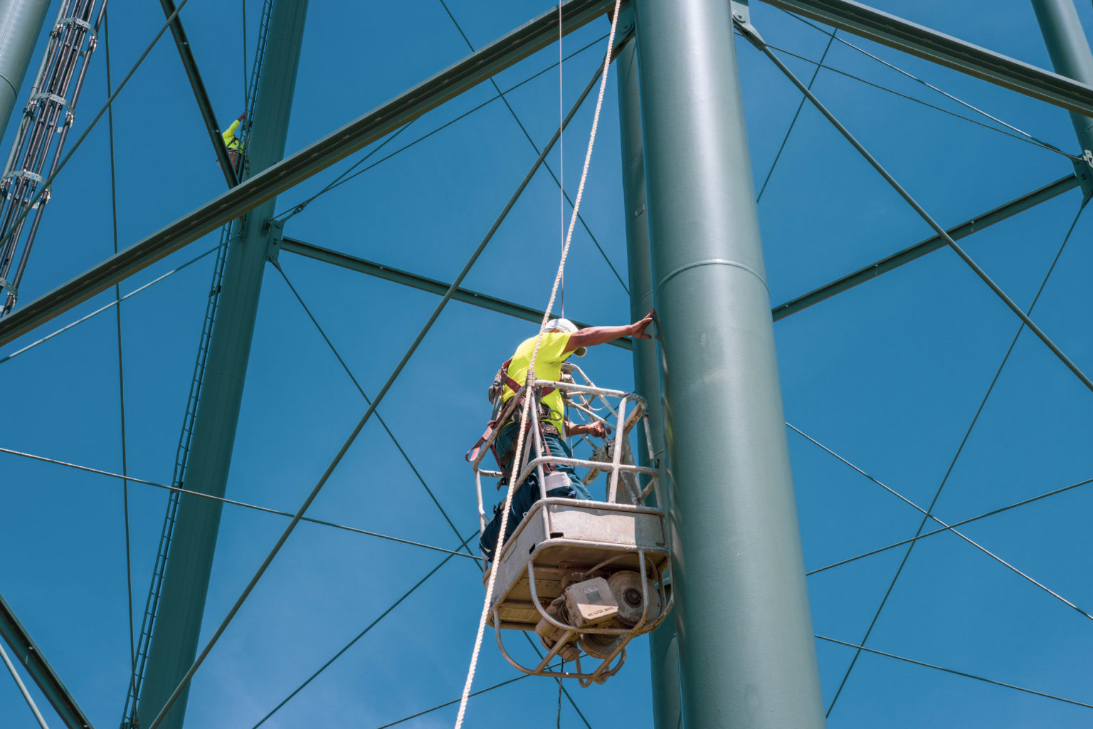 An American Flag is Raised Atop The Collierville Water Tower – Tour ...