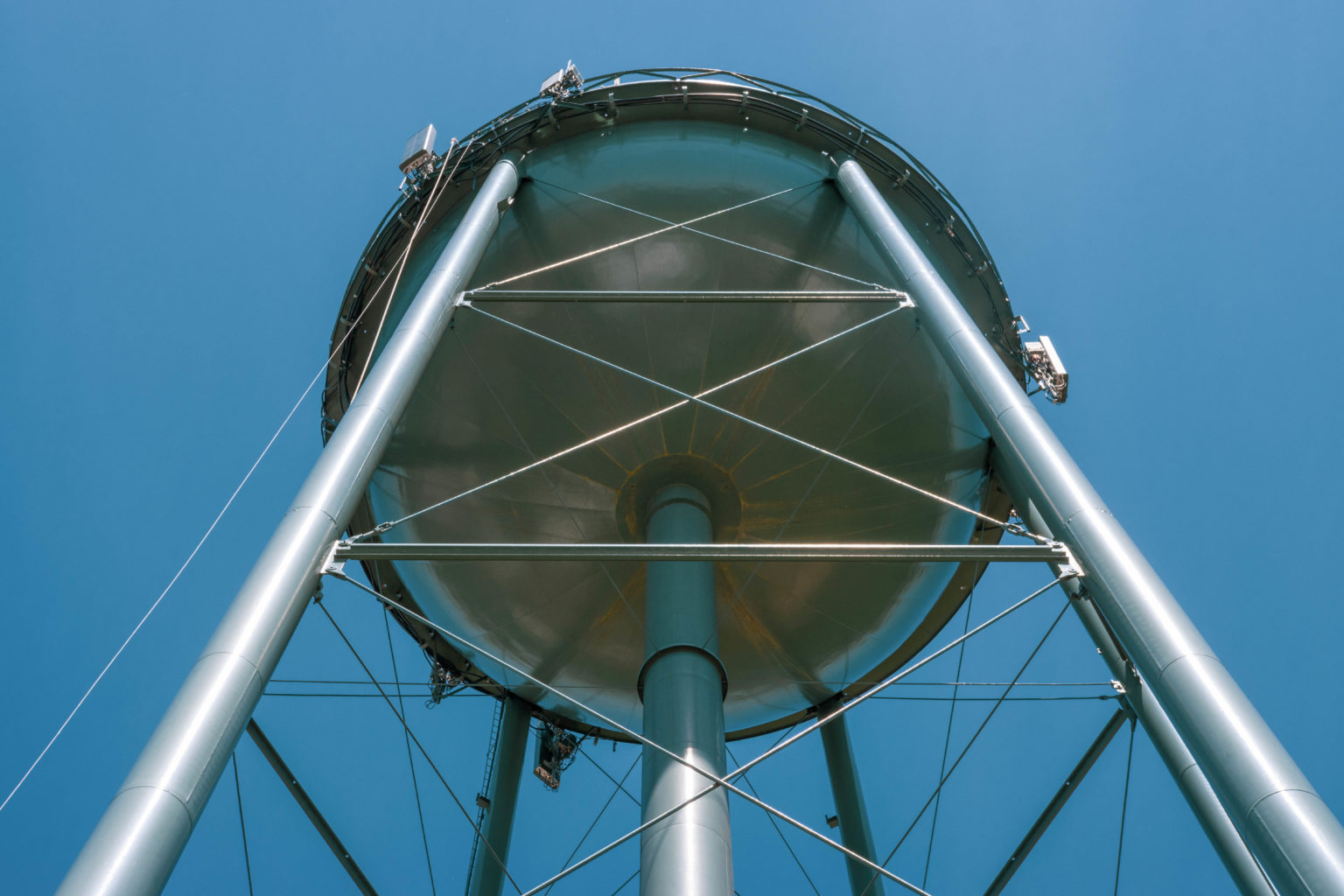 An American Flag is Raised Atop The Collierville Water Tower – Tour ...