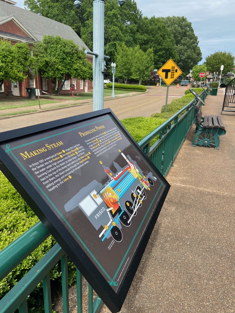 New Signs Installed For Frisco 1351 – Tour Collierville
